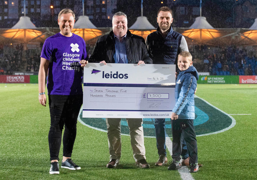 Leidos and Glasgow Warriors Plaster it Purple raise over £21,000 for ...
