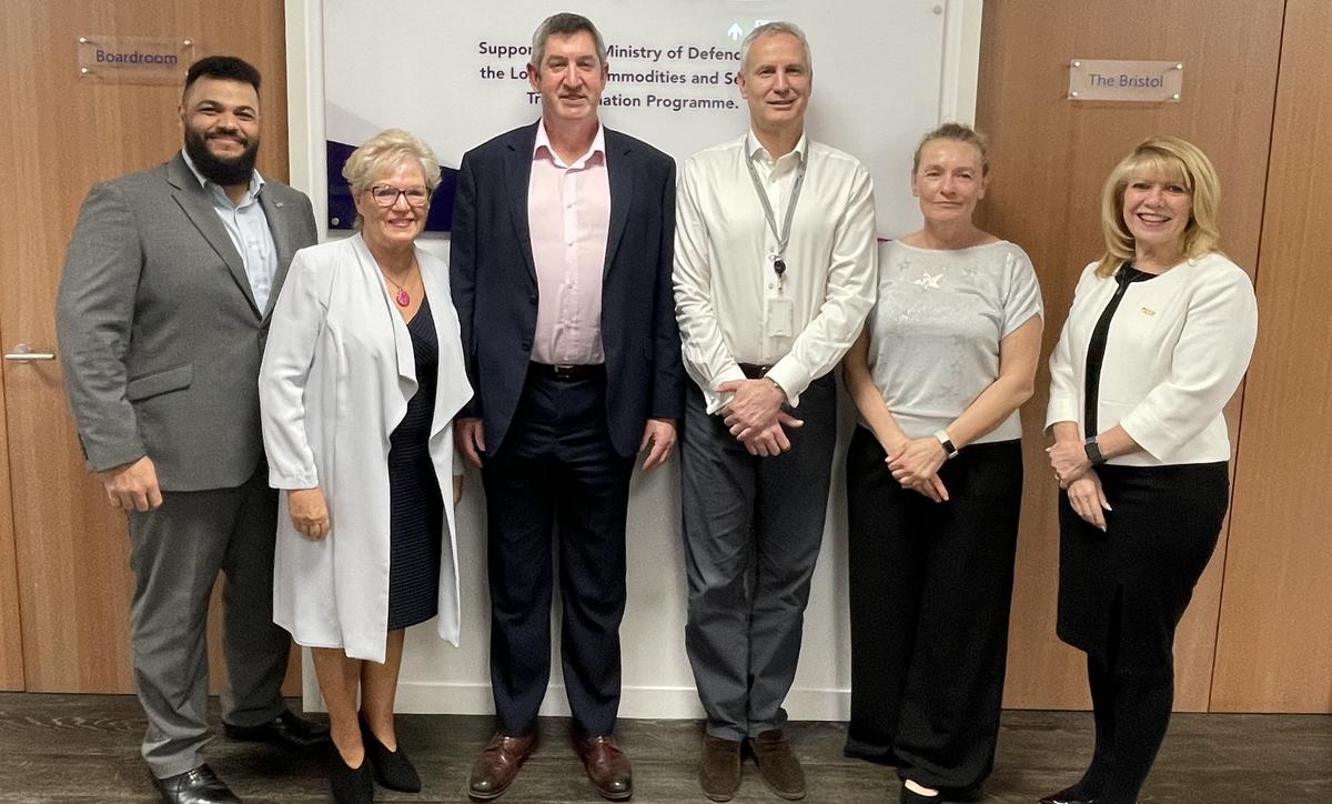Leidos Employees Honoured With Coronation Medal For Exceptional